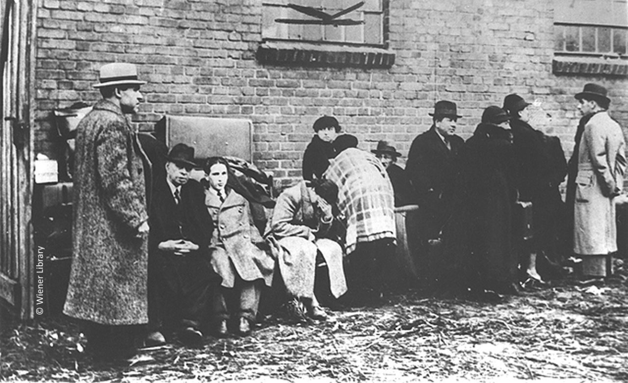 Holocaust Memorial Day Trust | Wiener Library – ghettos and deportation